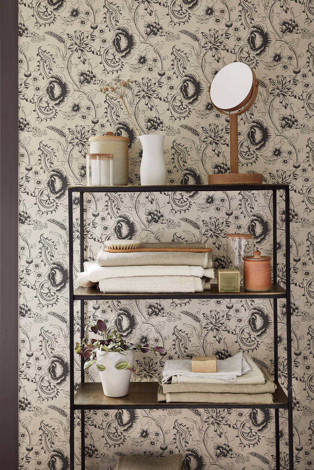 Behang Little Greene Archive Trails II Woodblock Mono Knightsbridge ...